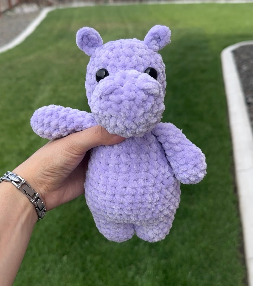 Hallie/Hal the Hippo Pattern – Y&V Crochet